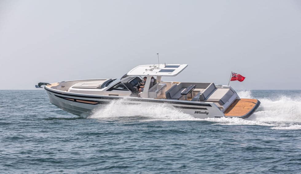 Windy SR 44 Blackhawk - Merveille Nautic